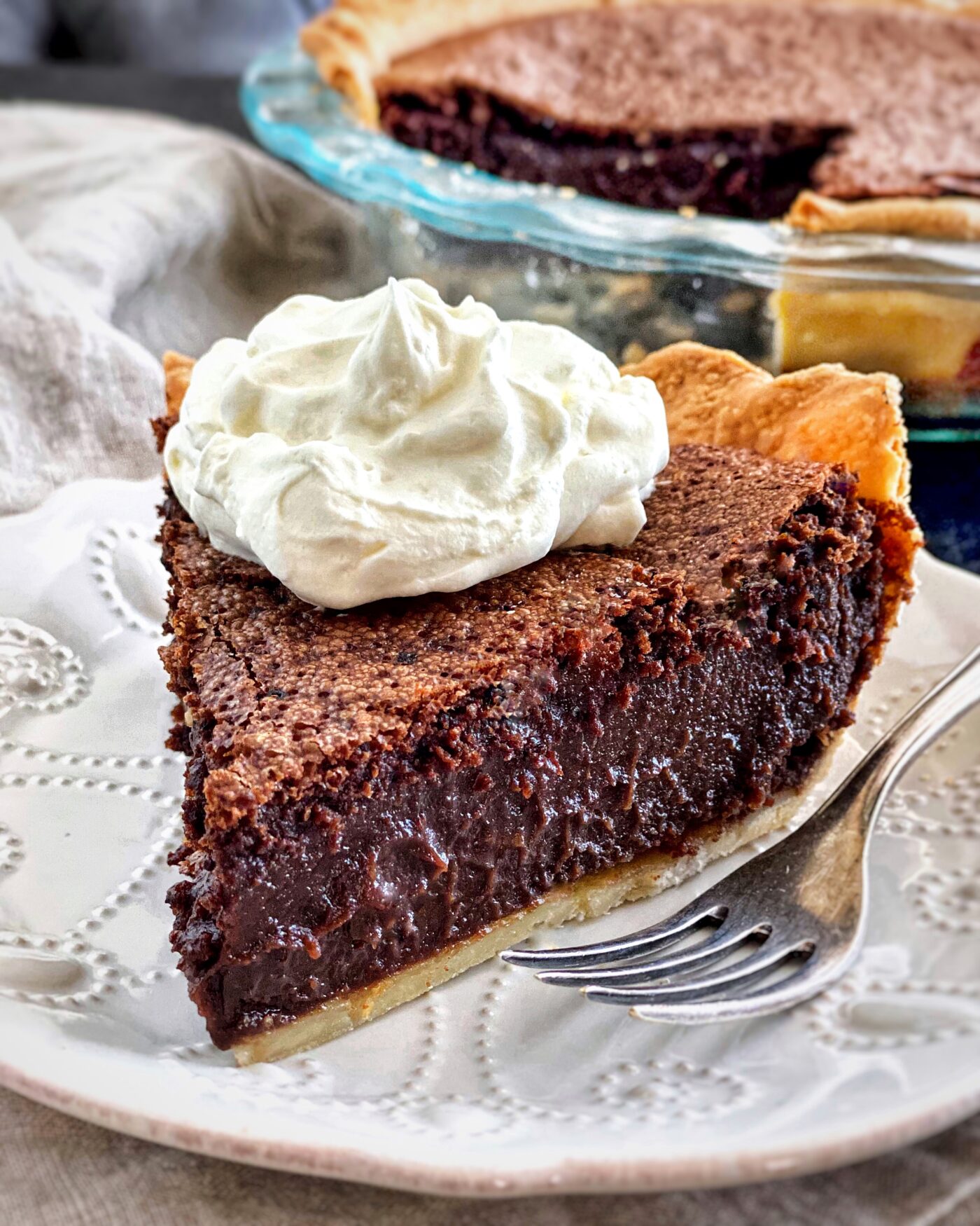 Giant Chocolate Chess Pie – Michellesipsandsavors